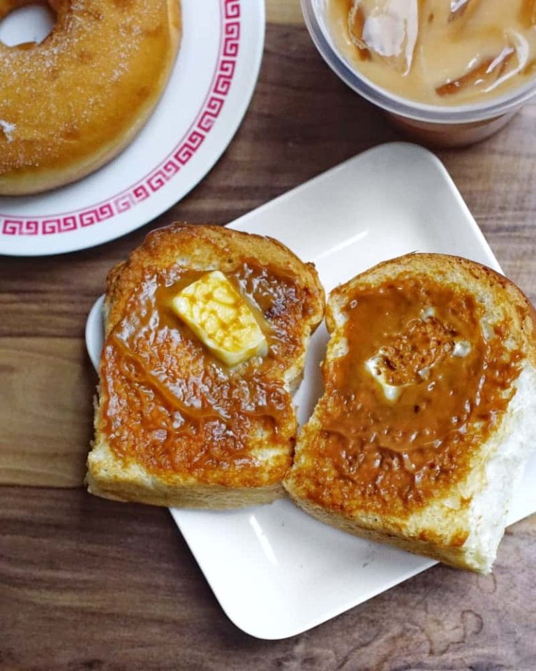 YY Kafei Dian's Kaya Toast and Sugar Donuts throwback to childhood