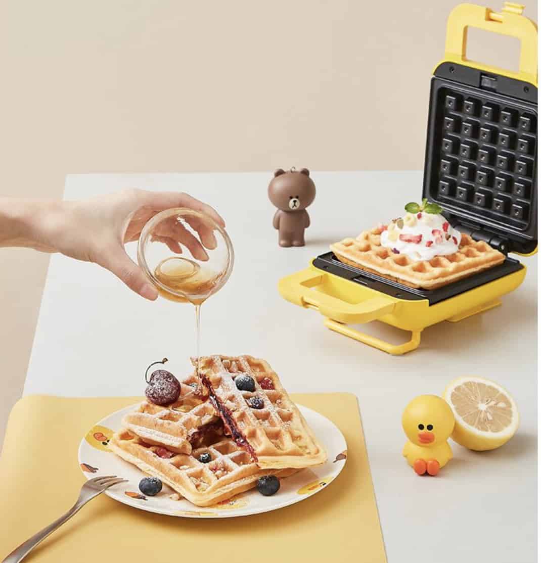8 breakfast sandwich/waffle press machines you never thought you needed