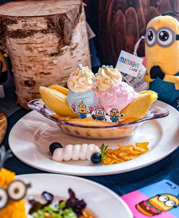 Singapore now has a new Minion Cafe with minion-themed decor & dishes