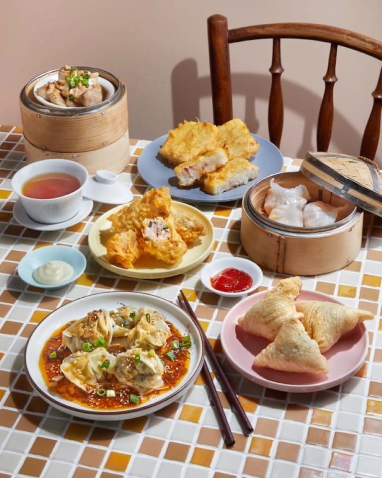 Get hotel-grade dim sum from 5 Star HK Dim Sum at a food court with ...