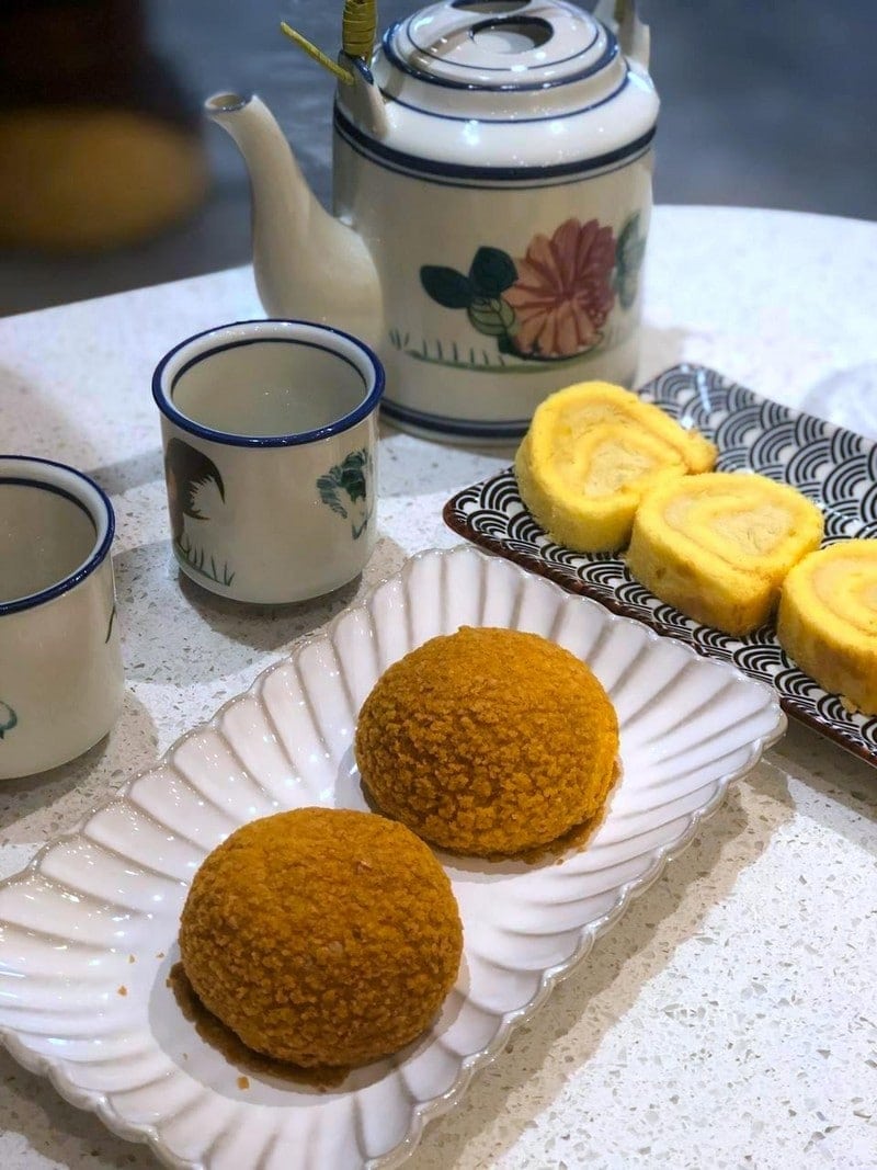 99 Old Trees opens a speciality cafe serving durian choux puffs & chendol