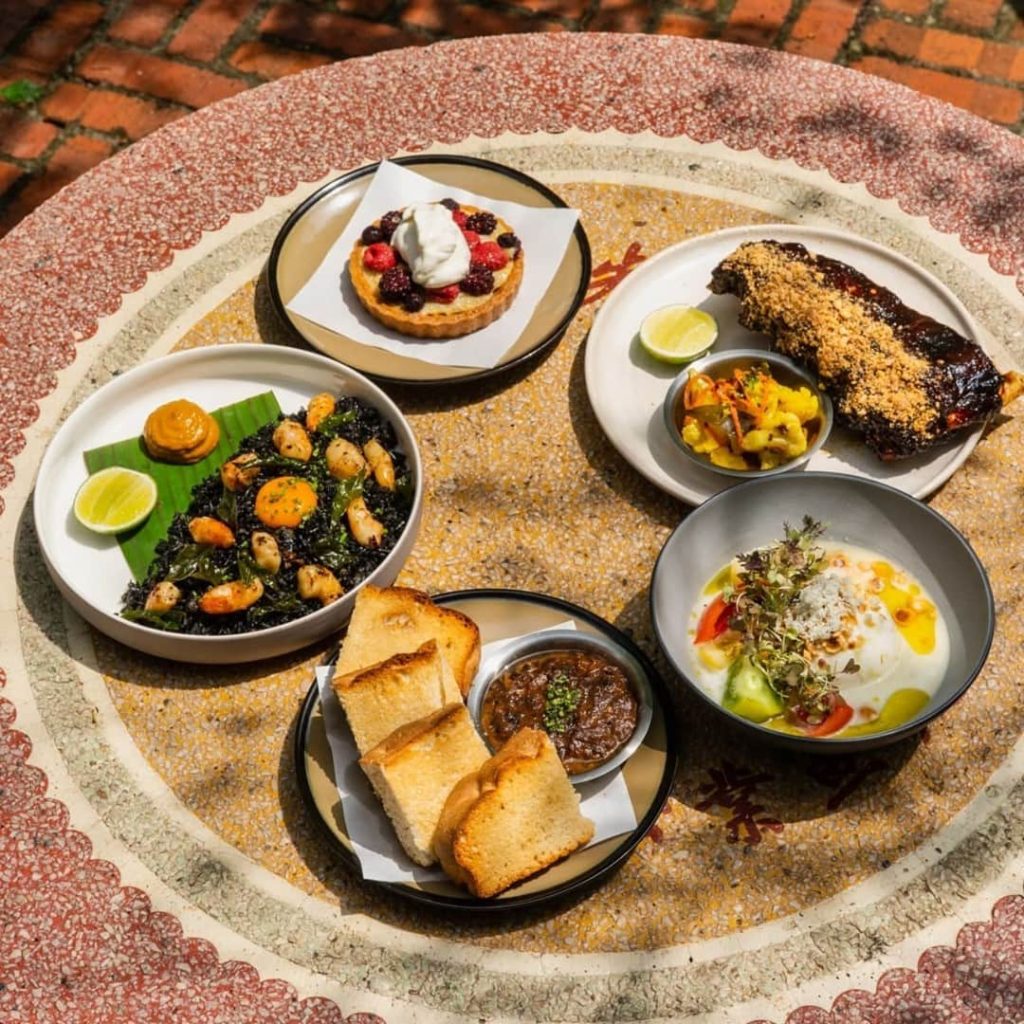 Raw Kitchen Bar dishes out Latin Asian comfort food & refreshing ...