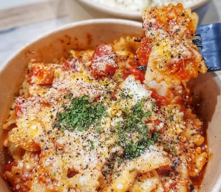Little Ribbons Pasta Co. lets you build your own pasta from S$5.50