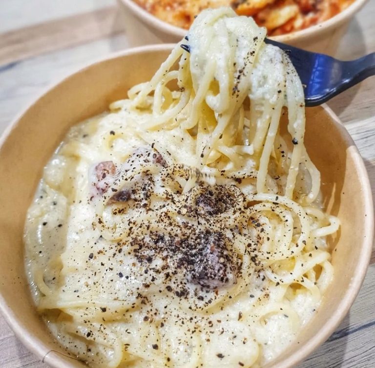 Little Ribbons Pasta Co. lets you build your own pasta from S$5.50