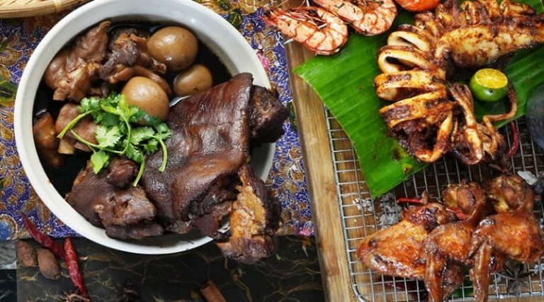 The Orchard Cafe has a 1-for-1 Singalicious weekday buffet