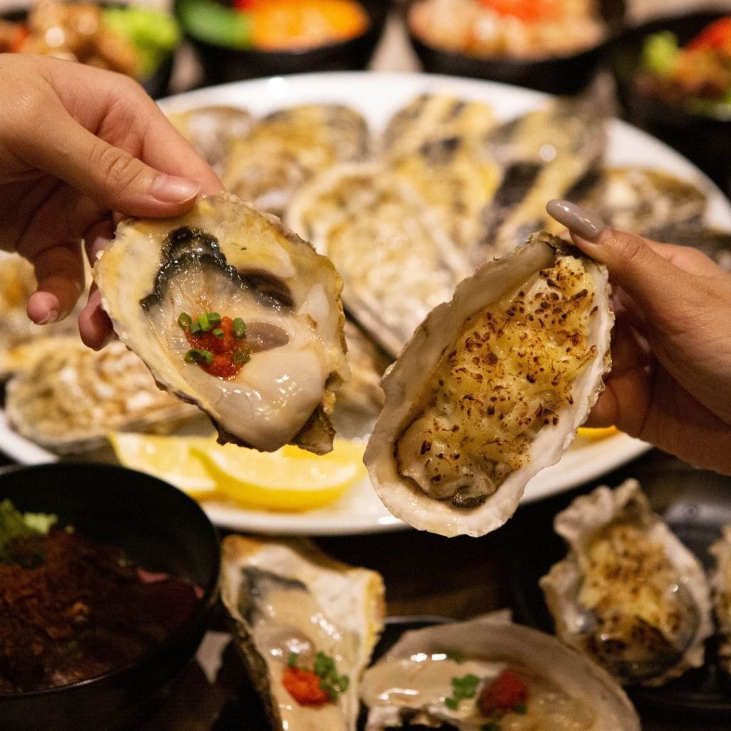 This buffet at Kakurega has free-flow jumbo oysters & mini dons at S$69 ...