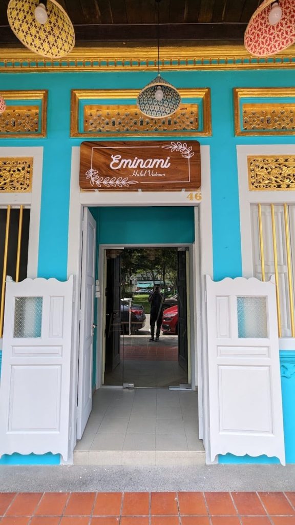 Bistro Eminami has authentic halal pho & banh mi by a Muslim Vietnamese ...