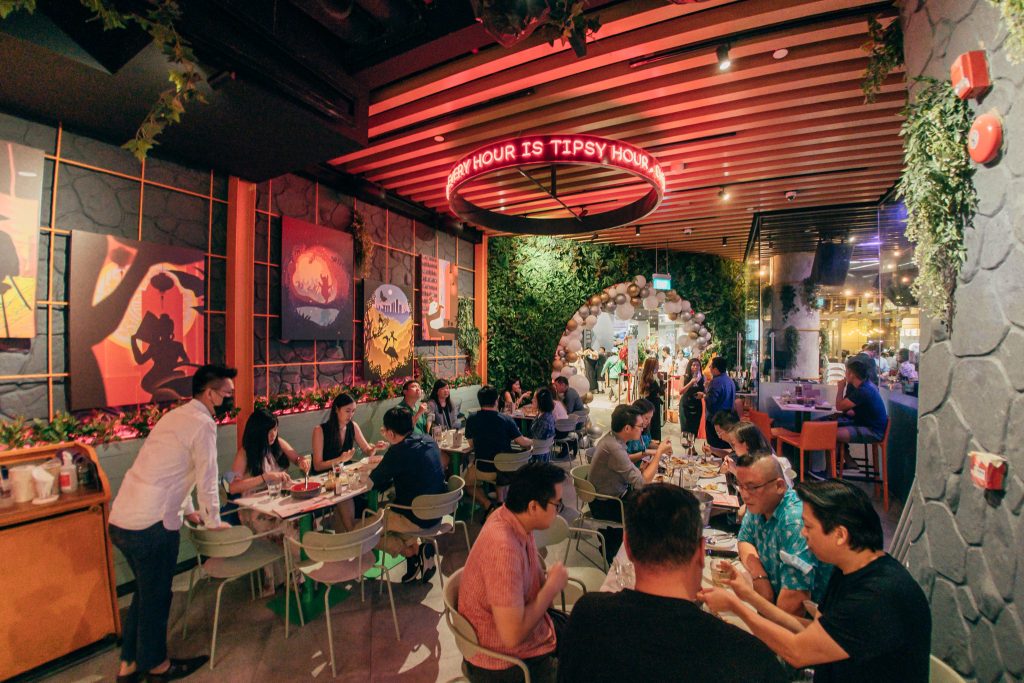 Tipsy Collective has affordable 1-for-1 set lunch from just S$7.50