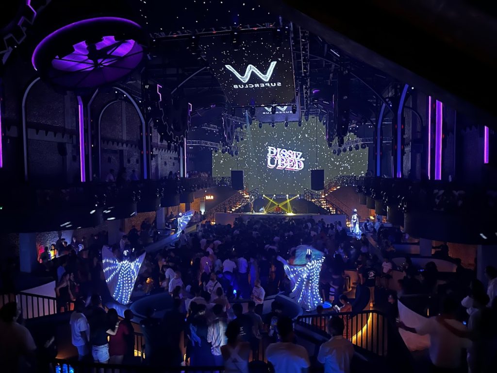 Here are 8 nightclubs in Bali that makes partying even more lit