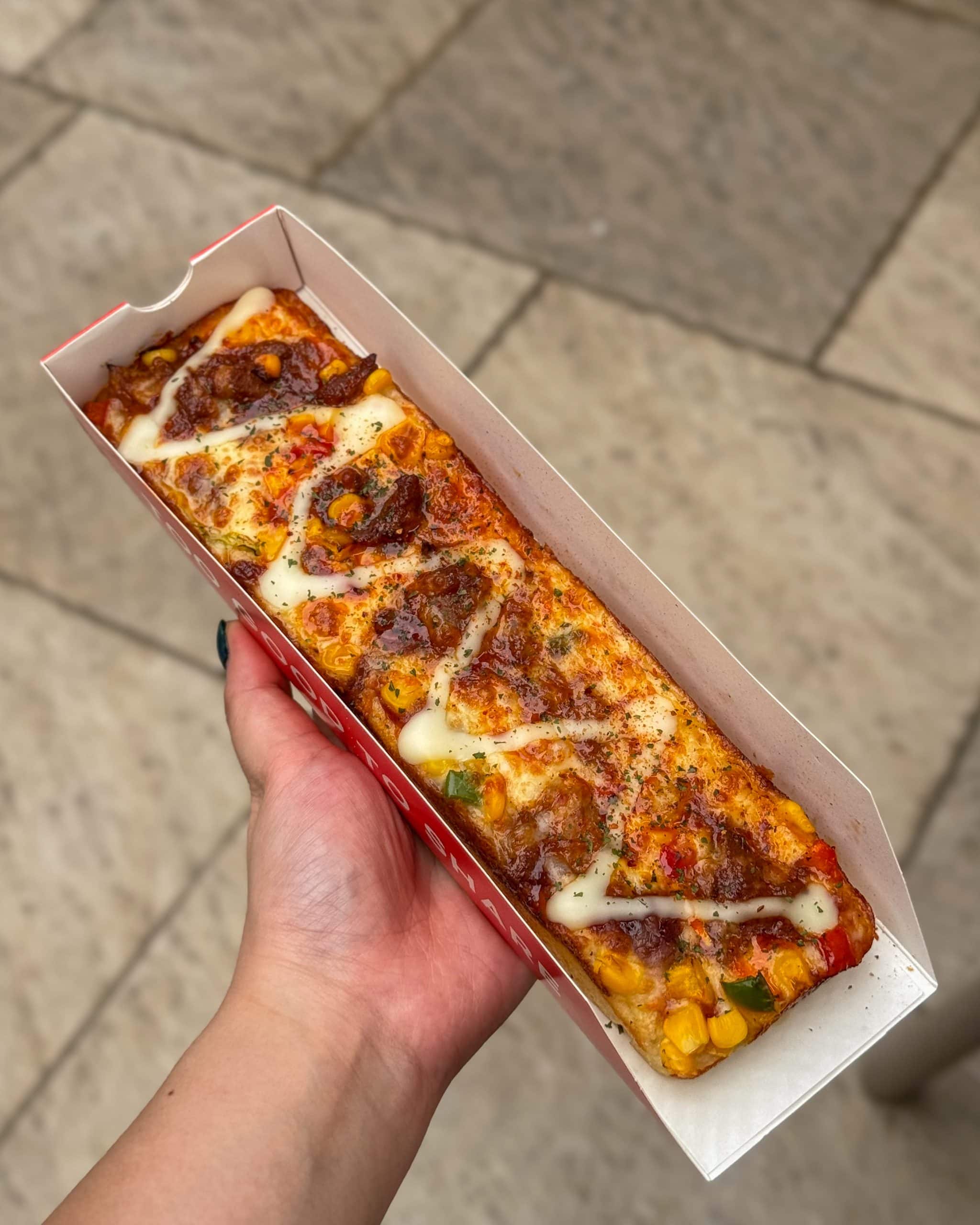 South Korea’s largest pizza chain Eat Pizza opens in Singapore with fun ...