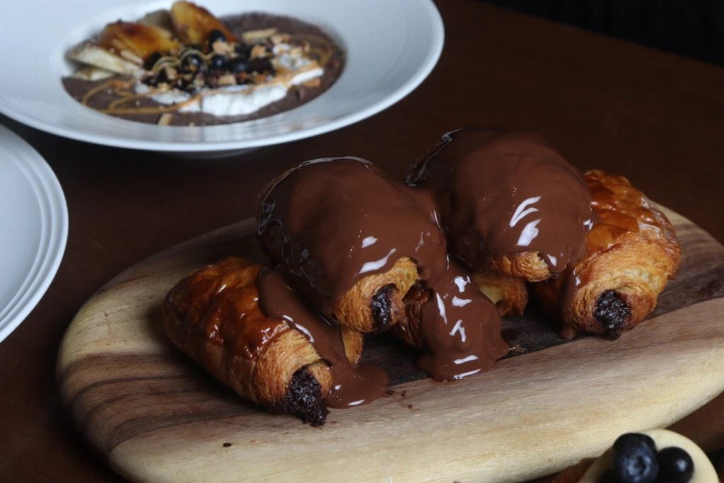 Free-flow brunch buffet at Awfully Chocolate Bakery & Cafe
