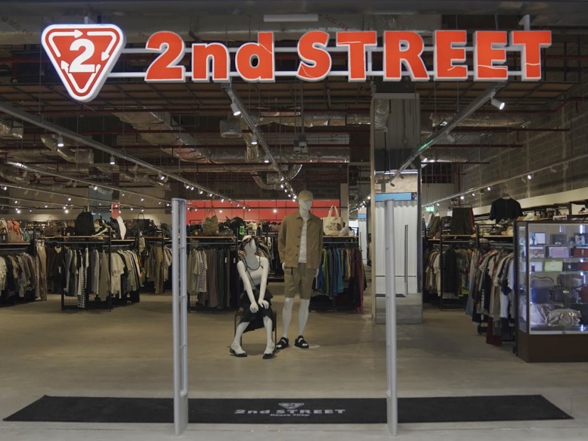 2nd Street is a thrift store in BKK with secondhand luxury goods