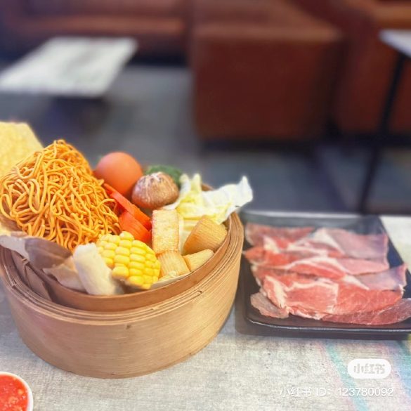 Chow Q 2.0 is the largest dog cafe in JB with over 40 doggos