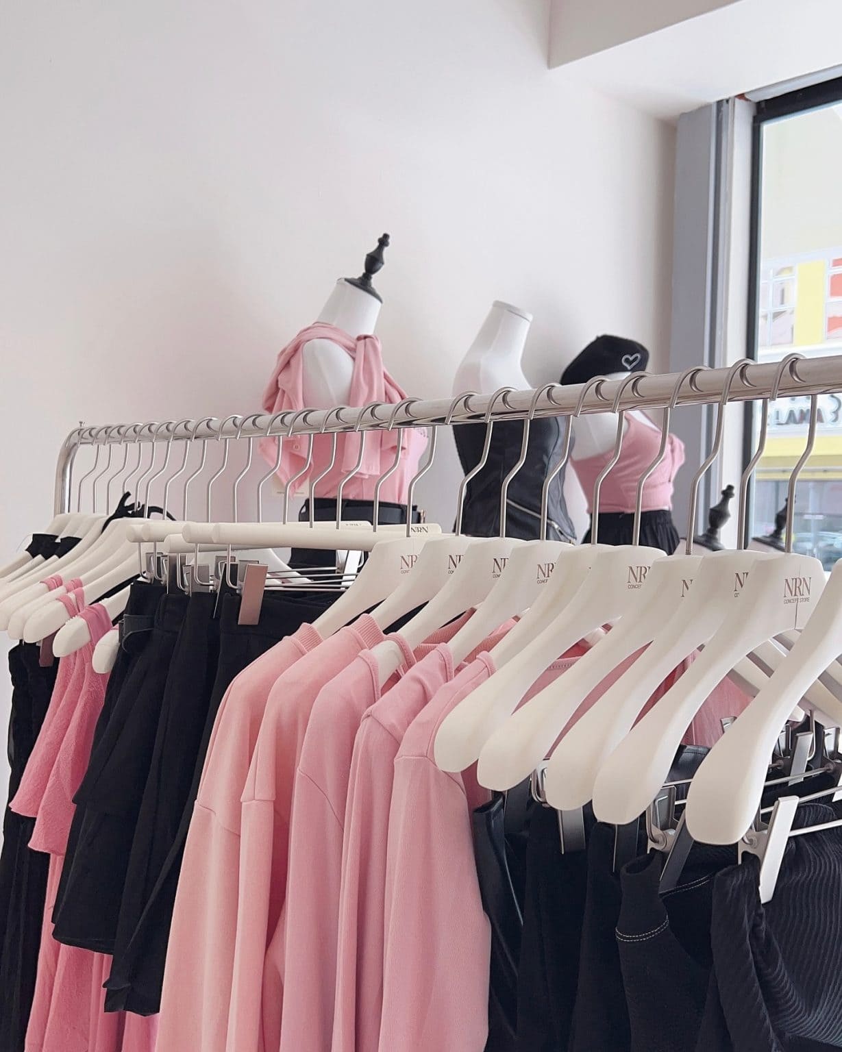 10 popular and trendy clothing shops in Johor Bahru besides Padini