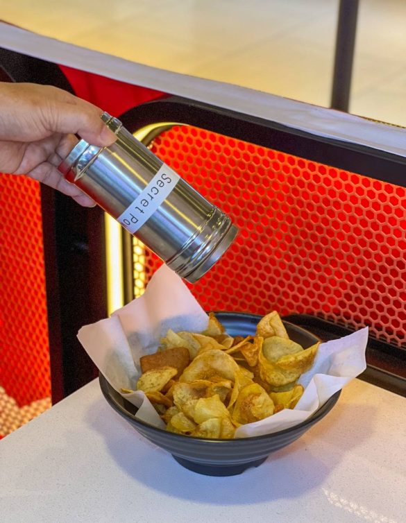 A Hot Hideout has opened their largest outlet yet in Bukit Panjang