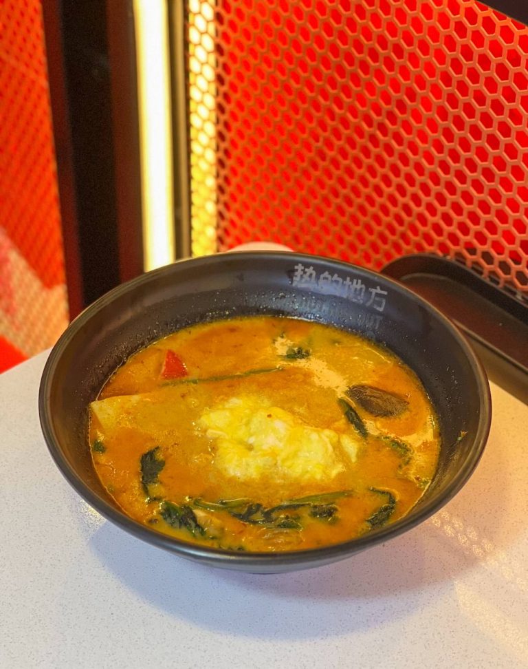 A Hot Hideout has opened their largest outlet yet in Bukit Panjang