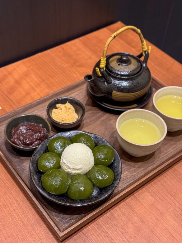 Popular Japan brand Torori Tenshi no Warabi Mochi is now in SG