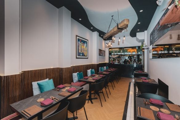 The Muslim-owned OUD Restaurant has grilled meats and seafood