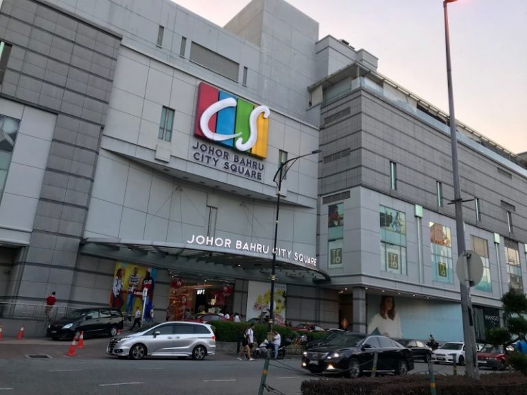 YouTrip has an MYR wallet with cashback, free bus rides and more