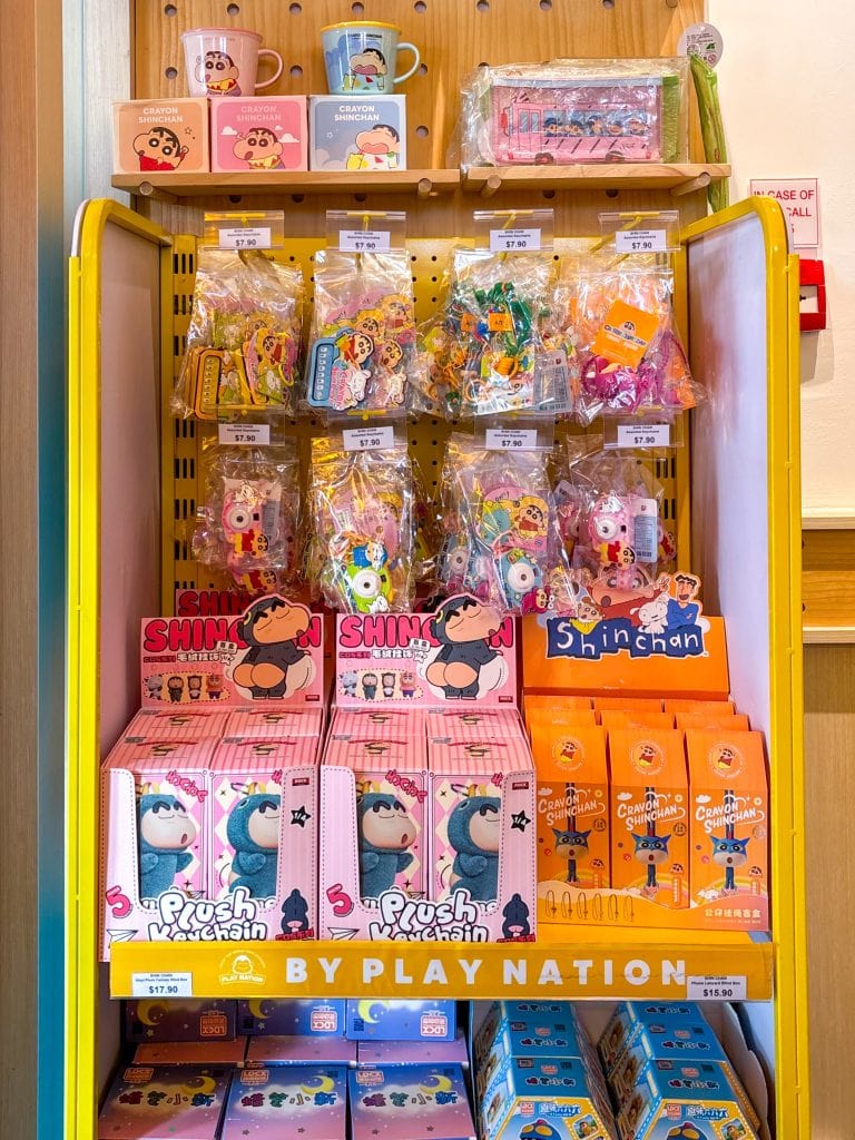 Halal Taiwanese cafe Wong Fu Fu collabs with Crayon Shinchan